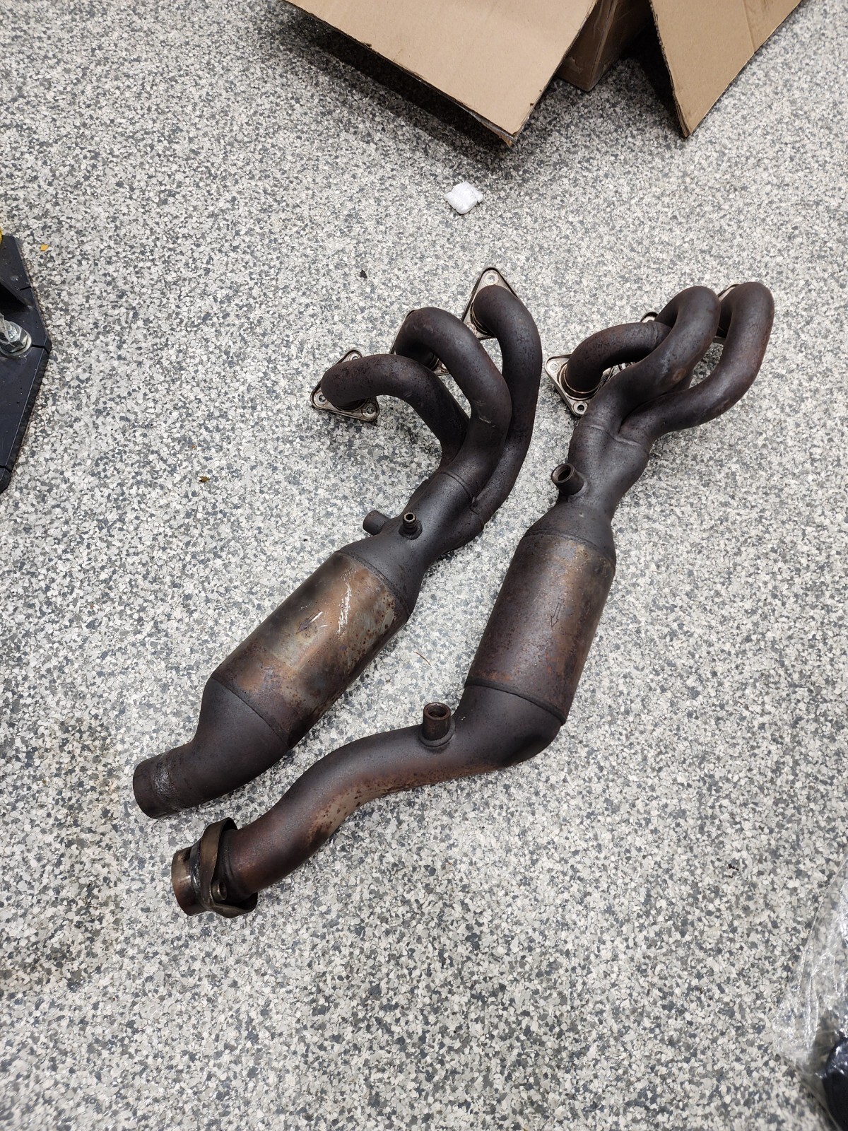 BMW E46 M3 S54 exhaust manifolds | Besemer Garage
