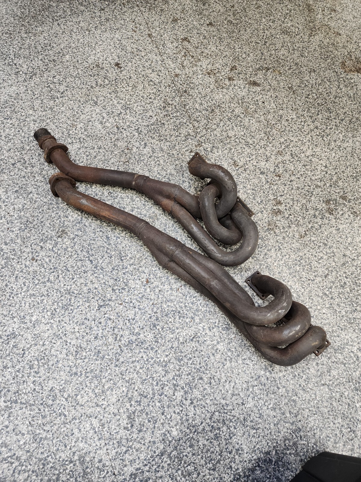 BMW E24 M6 / E28 M5 European headers OEM | Besemer Garage