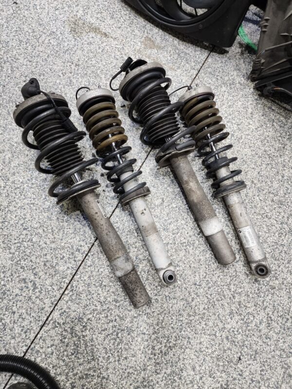 BMW E60 M5 AC Schnitzer springs with stock suspension struts / shocks ...